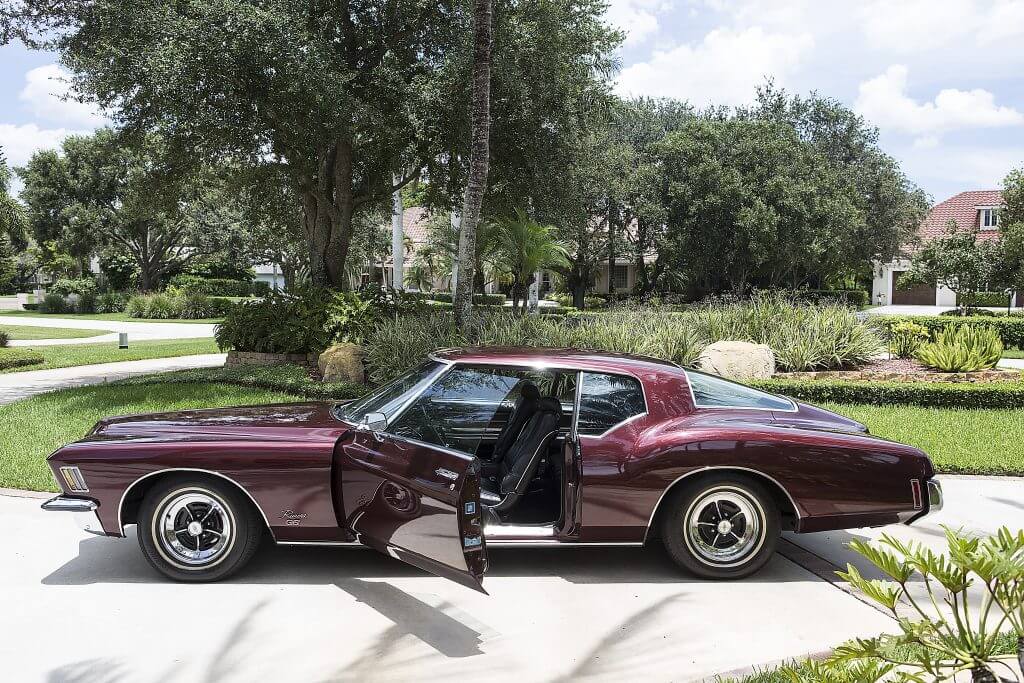 1972 Buick Rivera - interstatesupercars.com